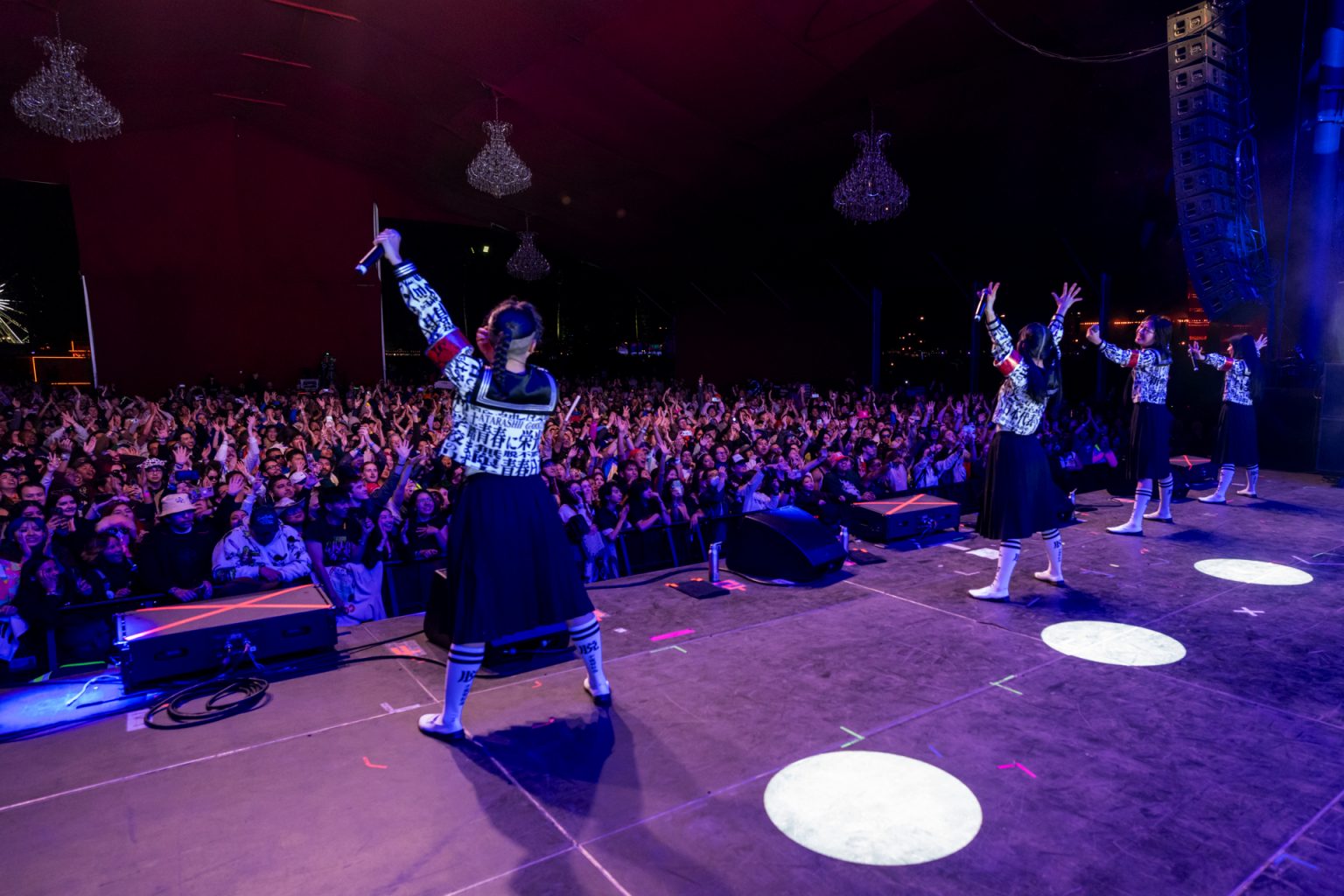 ATARASHII GAKKO! Performs Solo for 45 Minutes During the GOBI STAGE ...